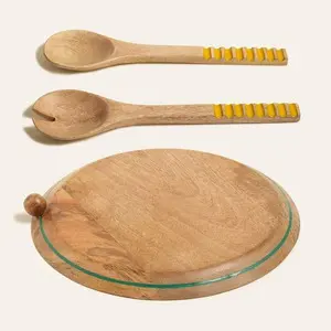 ZSA ZSA ZSU Lakri Mango Wood Salad Spoon & Serving Board Set Of 2 - Brown