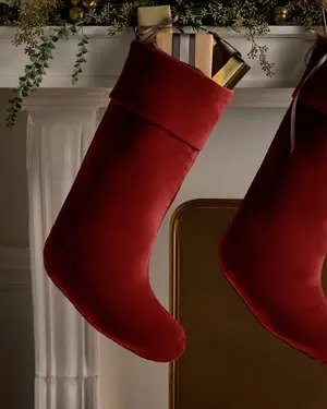 Quince Cotton Velvet Stocking - Red
