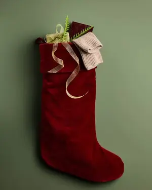 Quince Cotton Velvet Stocking - Red