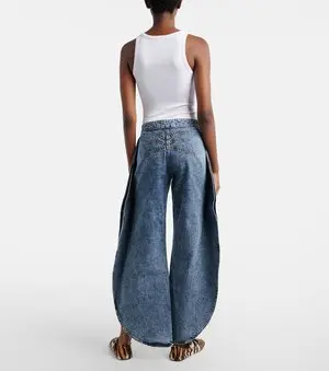 Alaïa Barrel-leg Jeans In Handsand Wash - Blue