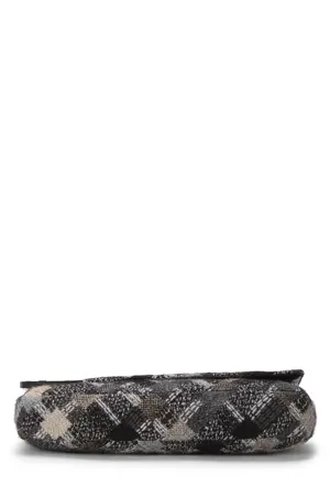 Chanel East/west Flap Medium