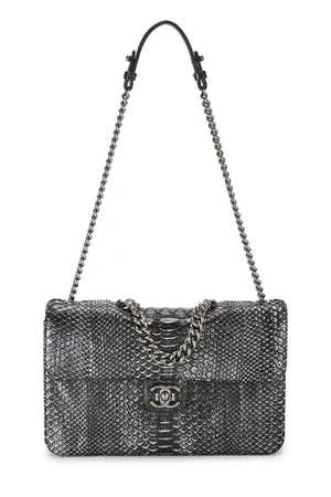 Chanel Perfect Edge Flap