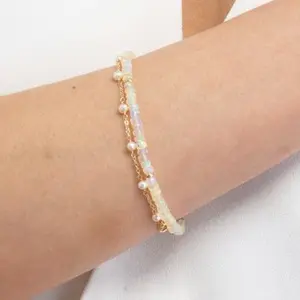 THE LOVERY 14k Yellow Gold Ethiopian Opal Bead Bracelet