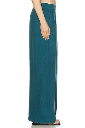 LEFT ON FRIDAY Day Trip Pant