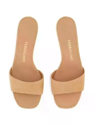 FERRAGAMO 40mm Toe Strap Heeled Sandals - Neutrals
