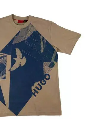 Hugo Graphic T-shirt - Neutrals