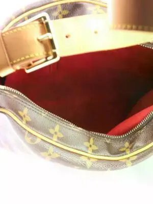 LOUIS VUITTON Croissant Handbag Monogram Canvas Pm