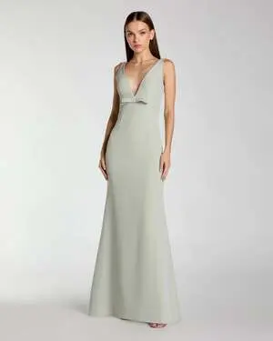 Mac Duggal Crepe V-neck Mermaid Gown With Bow - Green