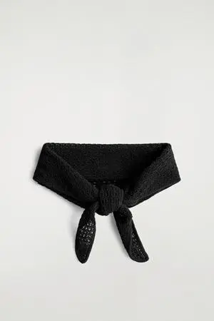 Cos Open-knit Triangle Scarf - Black