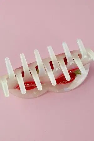 CENTINELLE Tomato Hair Claw