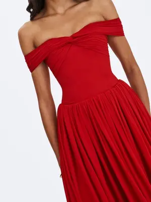 MISS CIRCLE NEW YORK Tereza Georgette Bardot High-slit Maxi Dress - Red