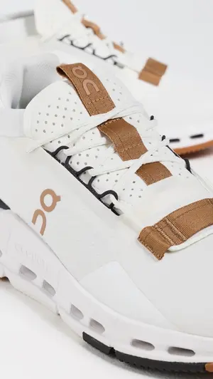 On Cloudnova 2 Sneakers - Ivory/sphinx