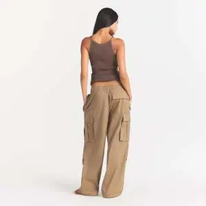 SKIMS Oversized Low-rise Cargo Pants - Desert