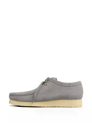 Clarks Wallabee Lace-up Suede Boots - Grey