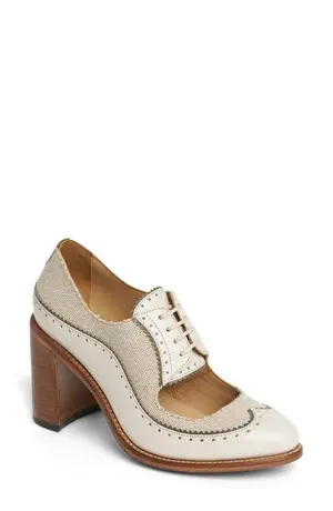 THE OFFICE OF US Mrs. Bianca Wingtip Pump