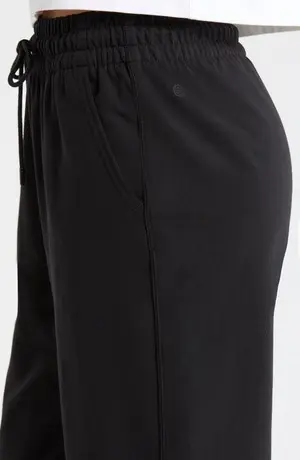 Zella Tempo Terry Ankle Pants - Black