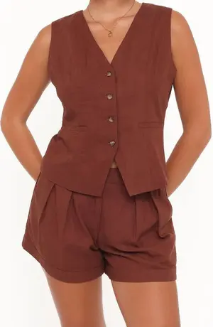 PETAL & PUP Elinor Pleated Shorts