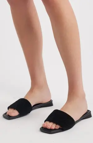 Nordstrom Brynn Leather Slide Sandal - Black