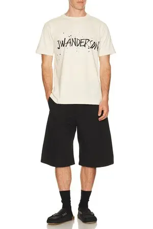 JW Anderson Circular T-shirt In Cream - Ecru