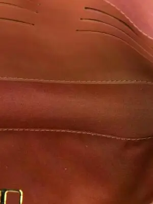 LOUIS VUITTON Louise Patent Mm Clutch Bag - Neutrals