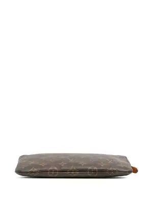 LOUIS VUITTON 2019 Monogram Etui Voyageur Pm Clutch Bag - Brown