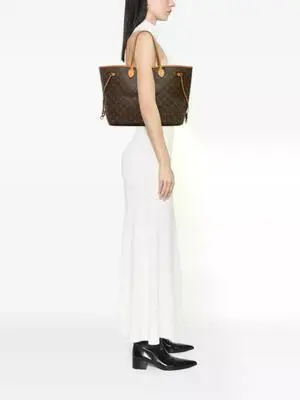 LOUIS VUITTON 2011 Monogram Neverfull Gm Tote Bag