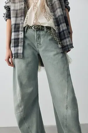 Free People Fable Low-rise Twisted Seam Jeans - Aloe