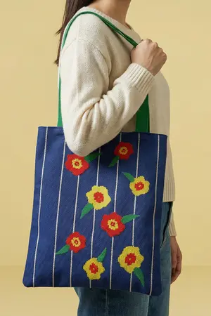 CENTINELLE Garden Flowers Knit Tote Bag