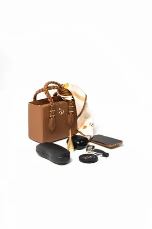 MÈSAN Boxy Tote - Brown
