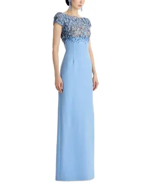 Oscar De La Renta Bitty Hoya Floral Embroidered Gown