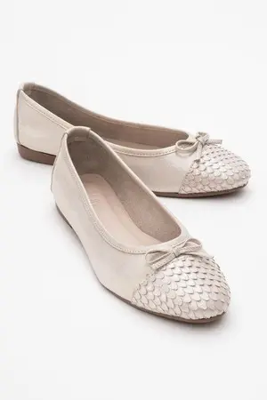 FOREVER & ALWAYS SHOES Copos Leather Ballet Flats - Beige