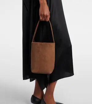 THE ROW Park Edge N/s Suede Bucket Bag - Brown