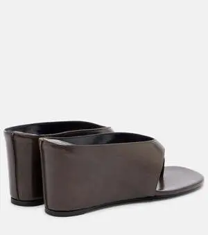 JUDE Yaga Leather Wedge Thong Sandals - Brown