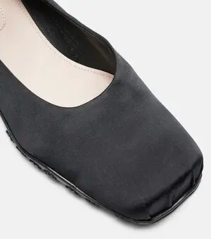 Simone Rocha Ballet Runner Embellished Ballet Flats - Black
