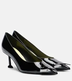 Givenchy Patent Leather Pointed Toe High Heel Pumps - Black