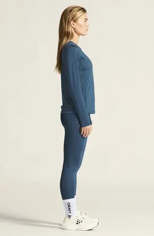 CRAFT Essence Perforated Jersey T-shirt - Ensign