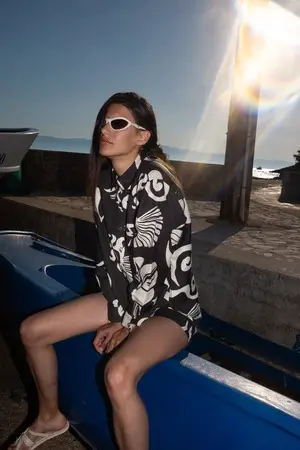 UNTITLED IN MOTION Zanaya Printed Button-up Shirt