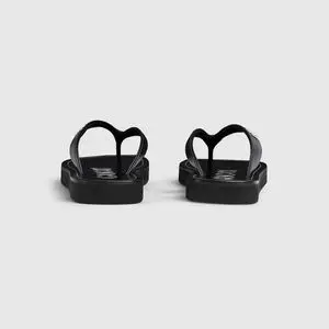 Gucci Thong Sandal With Double G Leather - Black