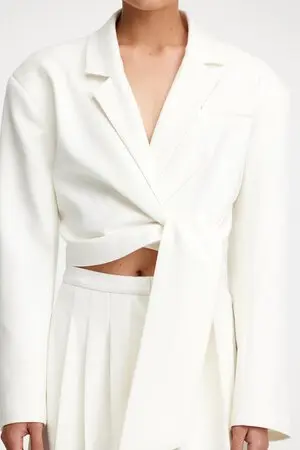 Significant Other Wide-shoulder Cropped Blazer - Chalk