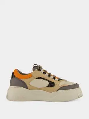 Fendi Force Low-top Sneakers - Orange