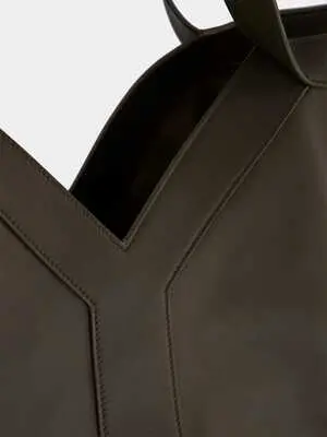 Saint Laurent Y Tote In Leather - Green