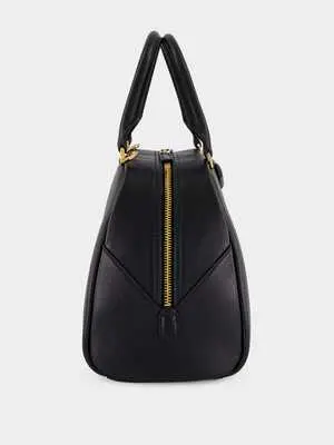 Givenchy Antigona East-west Medium Handbag - Black