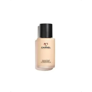 Chanel N°1 De Revitalizing Foundation Illuminates - Hydrates - Protects 30ml B10