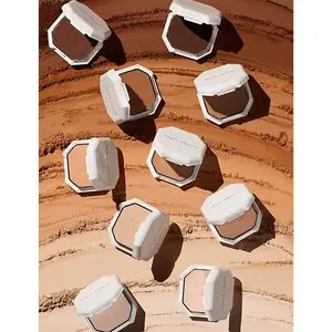 FENTY BEAUTY Pro Filt'r Soft Matte Powder Foundation 9.1g - 490