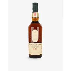 LAGAVULIN 16-year-old Islay Single Malt Scotch Whisky