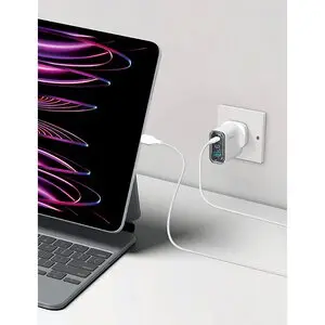 THE TECH BAR 3 Port 80w Charger