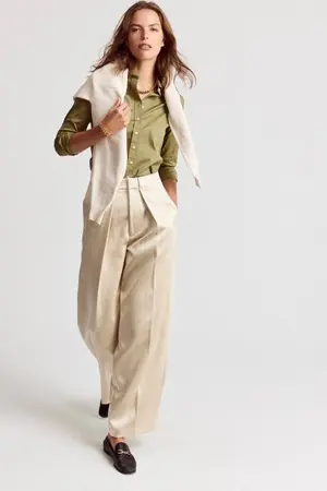 The Shirt By Rochelle Behrens The Icon Fitted Shirt - Olive