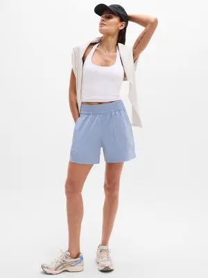 Athleta Wayfind High Rise 5" Short - Storm