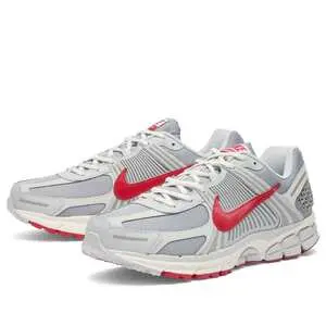 Nike Zoom Vomero 5 Sneaker - Red/bone/sail