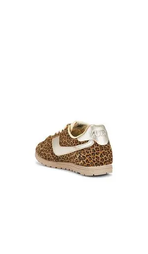 AUTRY Windspin Low Sneaker - Brown